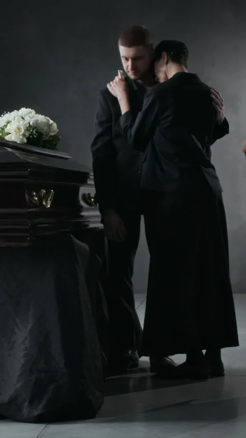 People Crying Stock Videos – Royalty-Free HD & 4K Videos | Pond5