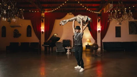 Muscular Woman Art Stock Videos – Royalty-Free HD & 4K Videos | Page 5