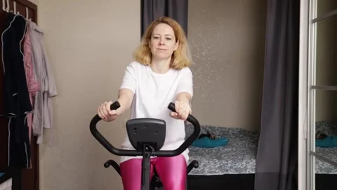 Home Bikecycles Stock Videos – Royalty-Free HD & 4K Videos