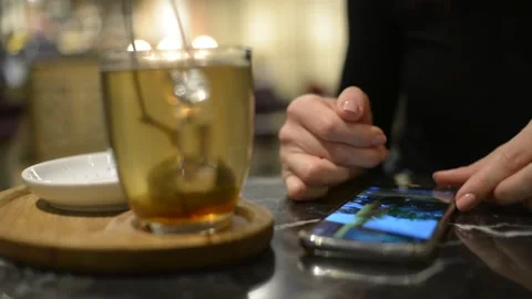 Youtube Watch Vidoe Stock Videos – Royalty-Free HD & 4K Videos | Pond5