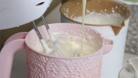 He Same Stock Videos – Royalty-Free HD & 4K Videos