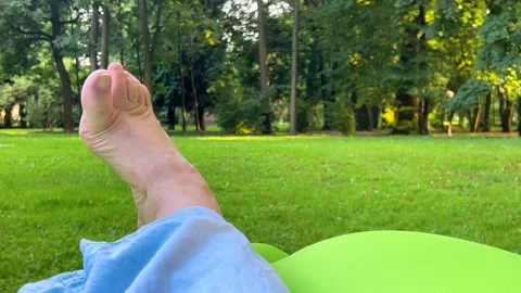 Girls Toes Wiggle Stock Videos – Royalty-Free HD & 4K Videos
