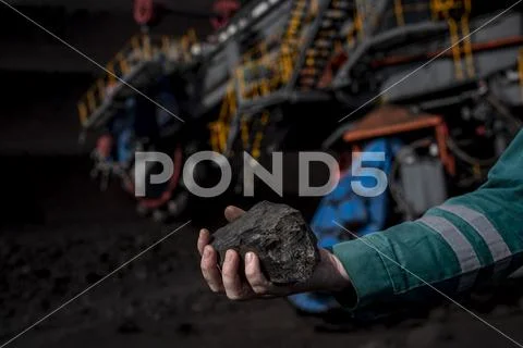 World's consumption of coal set to rise back to record level of nearly ...