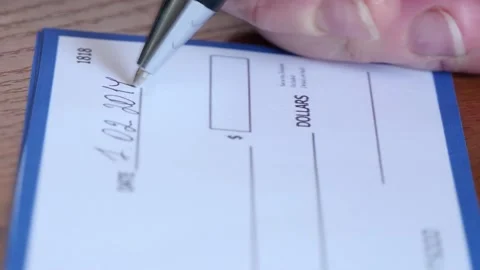 Payment Cheque Stock Videos – Royalty-Free HD & 4K Videos | Pond5