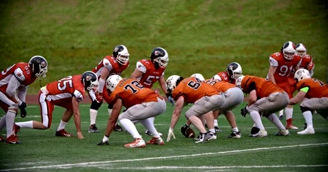 Quarterback For 20 Stock Videos – Royalty-Free HD & 4K Videos