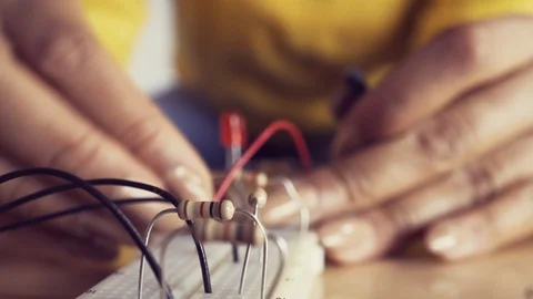 Woman Dof Stock Videos – Royalty-Free HD & 4K Videos