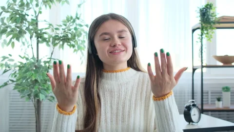 Webcam Free Video Stock Videos – Royalty-Free HD & 4K Videos | Pond5