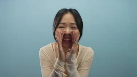 Back Shouting Stock Videos – Royalty-Free HD & 4K Videos | Pond5