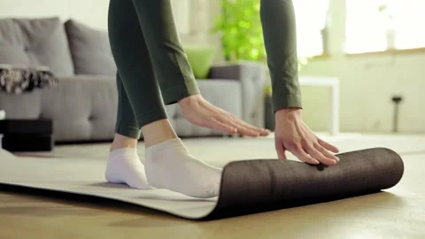 Start Session Girl Stock Videos – Royalty-Free HD & 4K Videos | Pond5