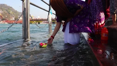 Girl Offering To Stock Videos – Royalty-Free HD & 4K Videos