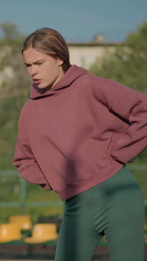 Girls Workout Body Stock Videos – Royalty-Free HD & 4K Videos | Page 3