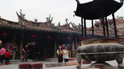 3 Girls Praying Stock Videos – Royalty-Free HD & 4K Videos