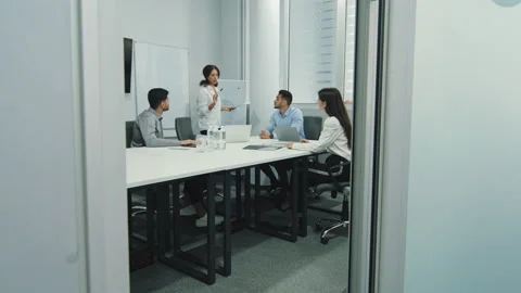 Leaders Development Stock Videos – Royalty-Free HD & 4K Videos | Pond5