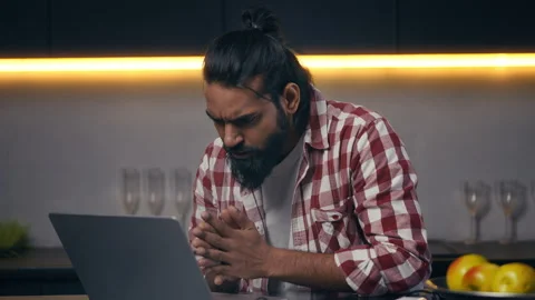 Software Careers Stock Videos – Royalty-Free HD & 4K Videos | Pond5