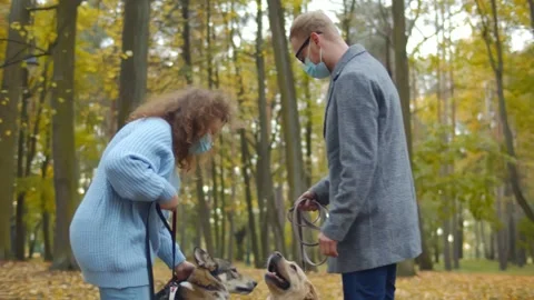 Safety Meeting Man Stock Videos – Royalty-Free HD & 4K Videos | Pond5