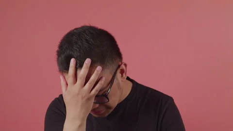 Lowering The Head Stock Videos – Royalty-Free HD & 4K Videos | Pond5