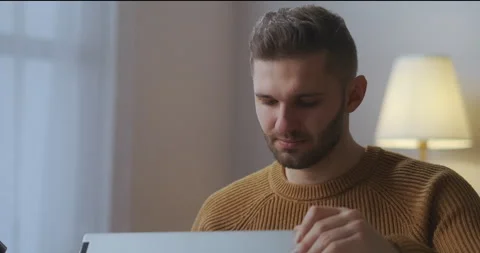 Jobbs Opening Stock Videos – Royalty-Free HD & 4K Videos | Pond5