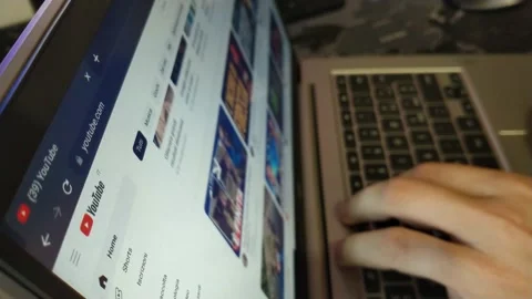 Youtube L Stock Videos – Royalty-Free HD & 4K Videos | Pond5