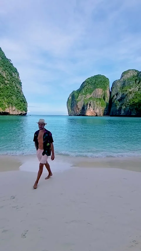 Shirtless Thai Men Stock Videos – Royalty-Free HD & 4K Videos