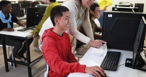 Students Using Computer Stock Videos – Royalty-Free HD & 4K Videos