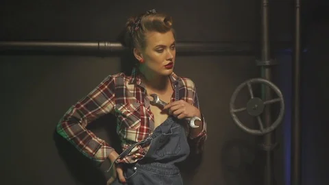 Pin On Young Models Stock Videos – Royalty-Free HD & 4K Videos | Pond5