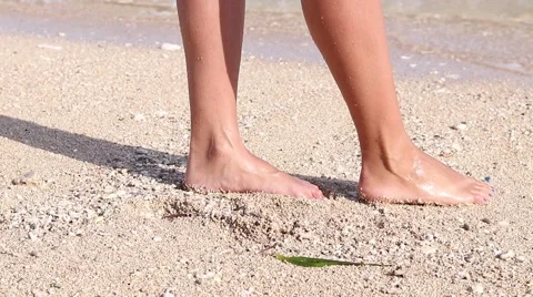 Sexy Legs Drawing Stock Videos – Royalty-Free HD & 4K Videos | Pond5