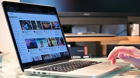 Main Page Stock Footage ~ Royalty Free Stock Videos | Pond5