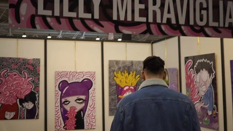 Character Youtuber Stock Videos – Royalty-Free HD & 4K Videos