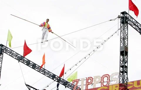 Zippo Circus High Wire Walker Henry Ayala Walks Across The Tent Wires ...