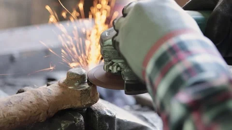 Mechanic Back View Stock Videos – Royalty-Free HD & 4K Videos