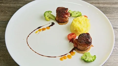 Zooed In Broccoli Stock Videos – Royalty-Free HD & 4K Videos | Pond5