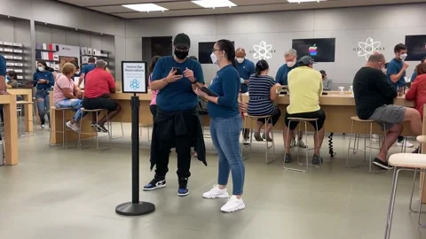 Genius Bar Stock Video Footage | Royalty Free Genius Bar Videos | Pond5